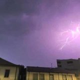Aviso amarelo por chuva e trovoada continua no Minho até à meia-noite